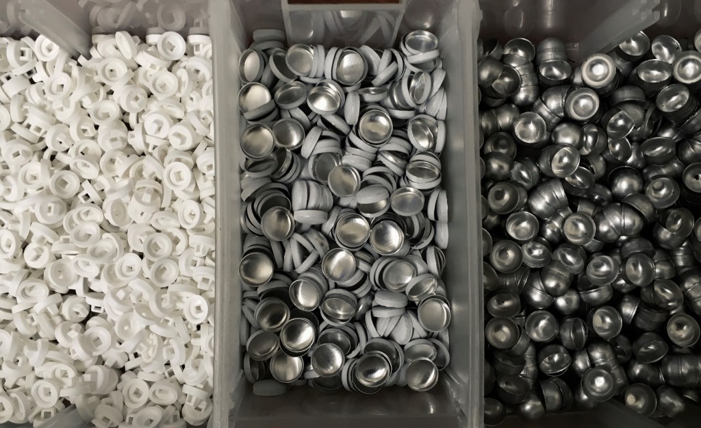 Button Moulds – D.M. Buttons & Buttonholes