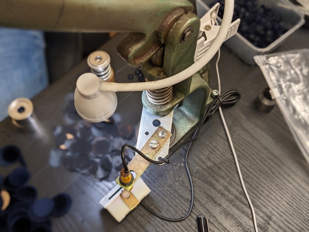 Covered Buttons – D.M. Buttons & Buttonholes